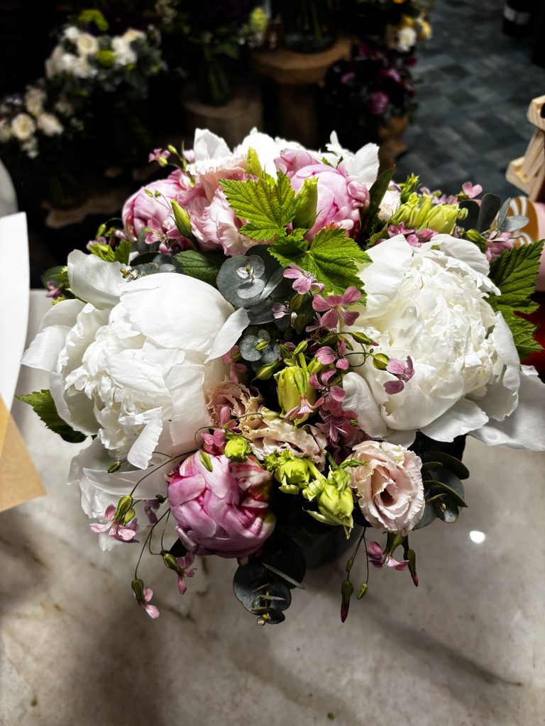 Bouquet Fête des mères | Livraison à Boulogne-Billancourt | Les Lys de ...