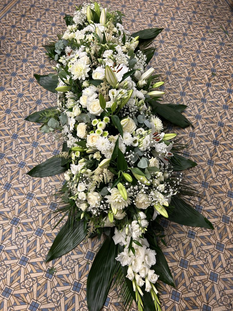 Grande Gerbe de Deuil | Livraison à Boulogne-Billancourt | Au Bouquet ...
